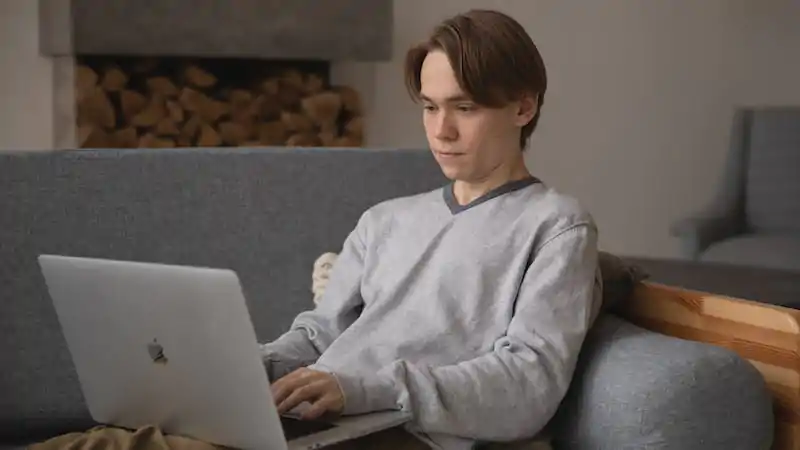 Coba Paparkan Satu Kasus Baik Konflik Atau pun Kerjasama Antar Dua ...