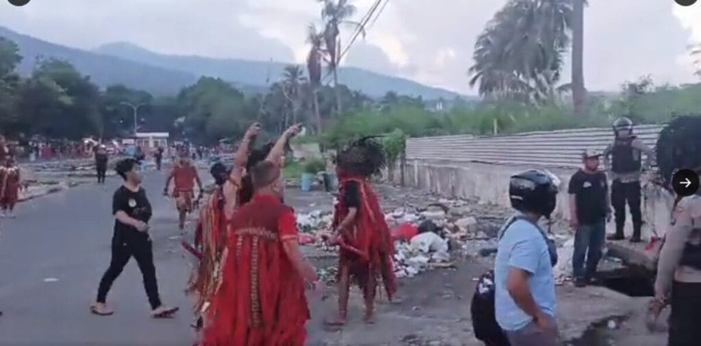 Masyarakat Kejar Ormas Manguni Hingga Kerahkan Tim Penyisiran di Bitung ...