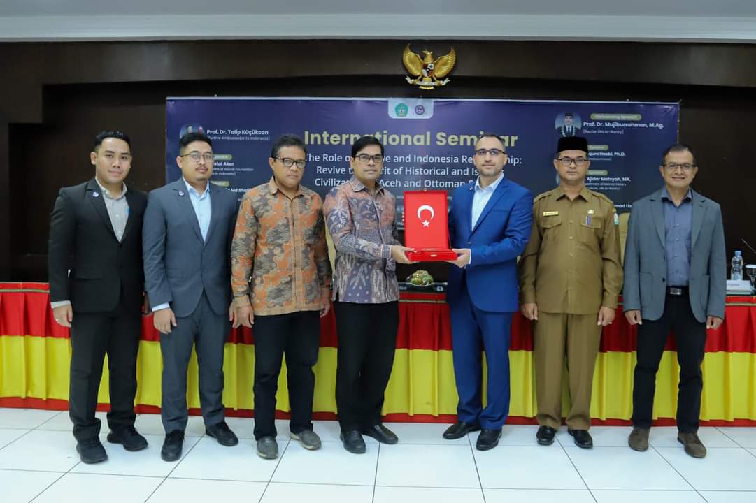 Perkuat Hubungan dengan Turki, UIN Ar-Raniry Teken MoU dengan Hayrat Foundation Turki - AcehGround