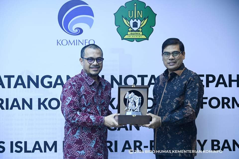 Tandatangan MOU, UIN Ar-Raniry dan Kominfo Sepakat Jalin Kerja Sama Strategis di Bidang TIK ...