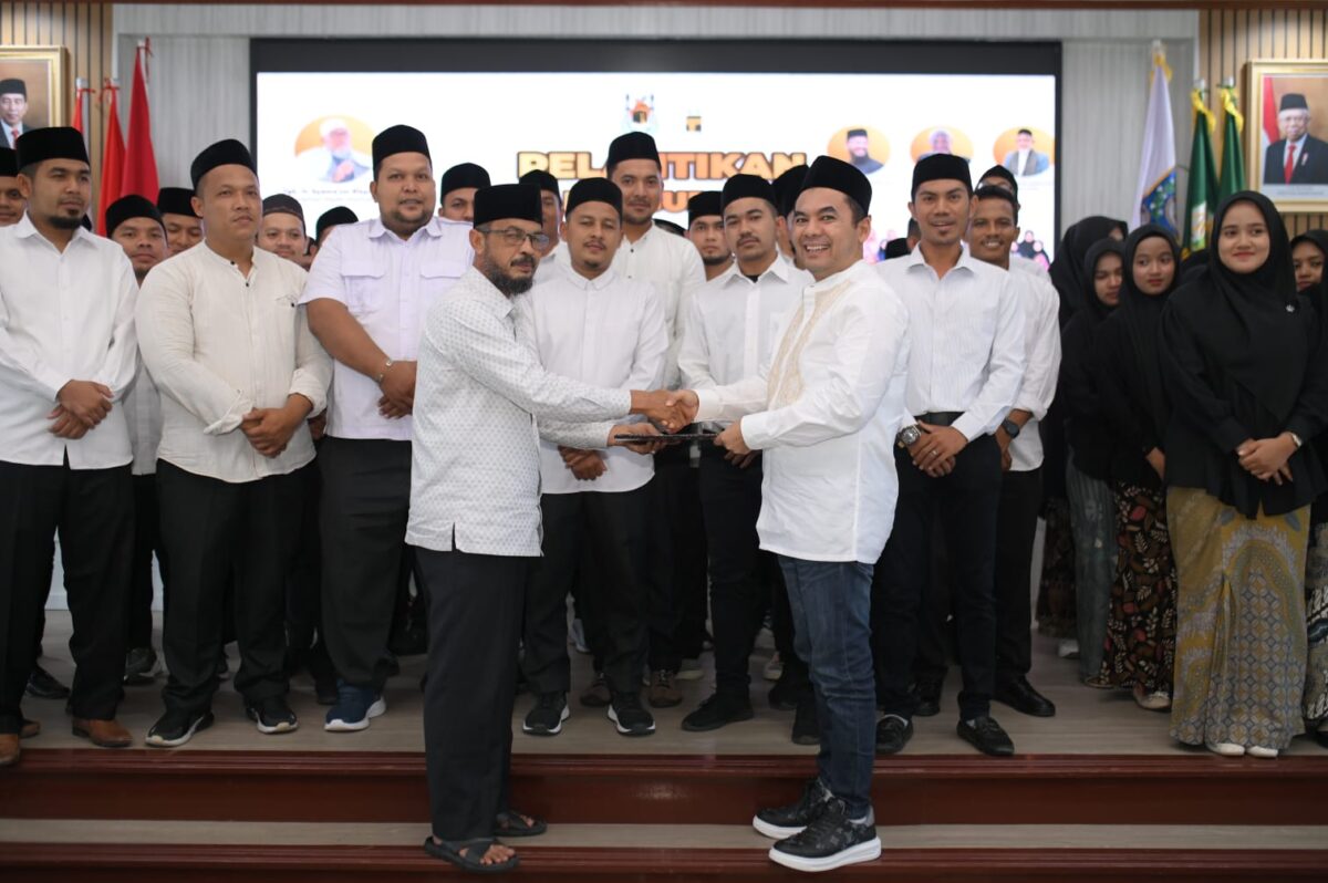 Sayuti Abu Bakar Dikukuhkan Sebagai Ketua Umum Perkumpulan Alumni Dayah Ulumuddin - AcehGround