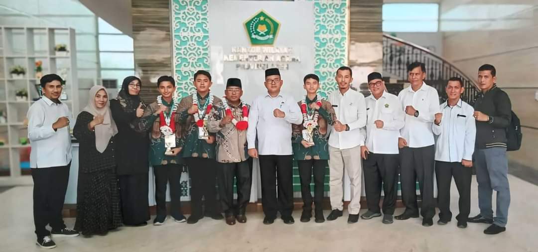 3 Siswa MTsN 1 Model Banda Aceh Sabet Medali Perunggu KSM Tingkat Nasional - AcehGround
