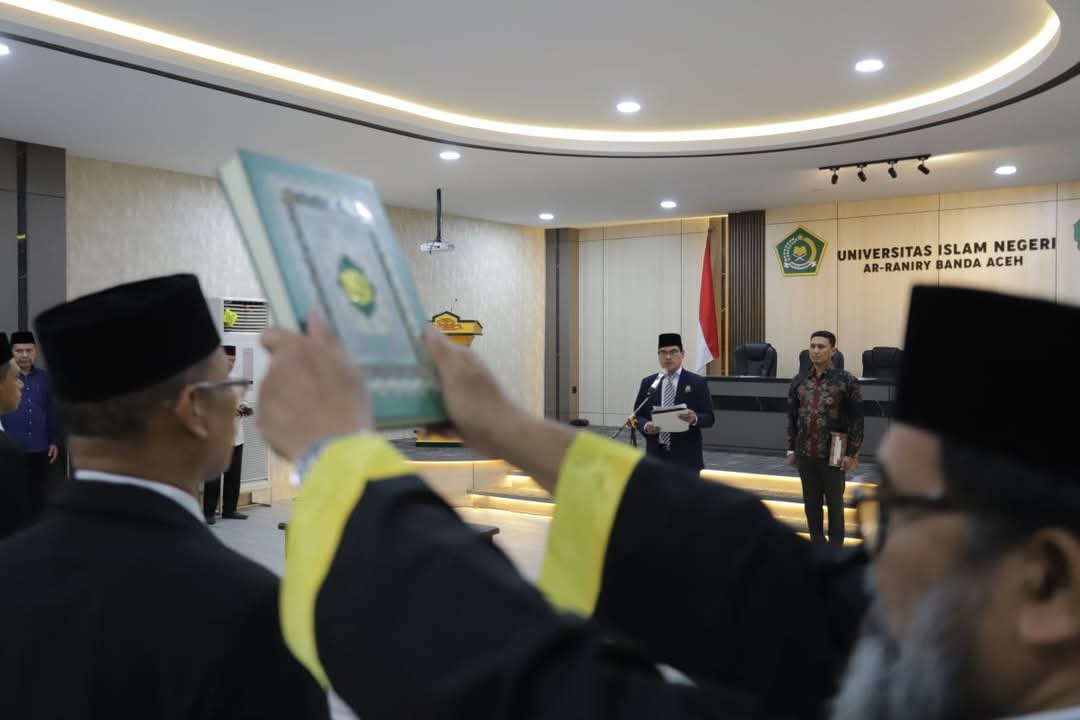 Rektor UIN Ar-Raniry Lantik 7 Pejabat Baru - AcehGround