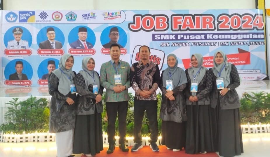 SMKN 1 Jeunieb Gelar Job Fair & Expo TeFa 2024 - AcehGround