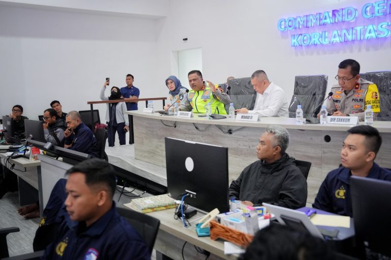 Arus Mudik Lancar, Menhub & Kakorlantas Stakeholder Bersiap Hadapi Arus Balik Libur Lebaran 2025 ...