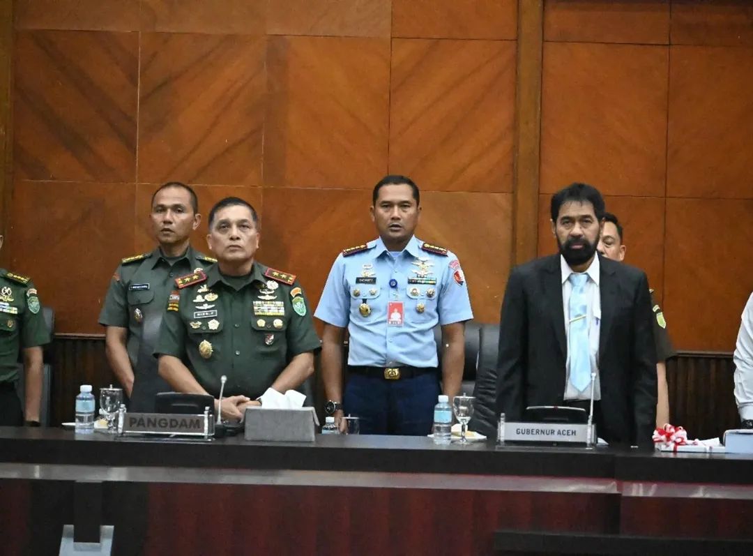 Danlanud SIM Hadiri Rapat Paripurna DPRA Bahas LKPJ Gubernur dan Program Legislasi Aceh - AcehGround