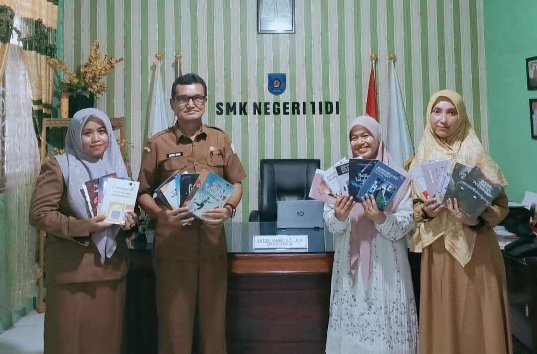 Luar Biasa, Dalam Waktu Tiga Tahun SMKN 1 Idi Terbitkan 20 Buku Hasil Kolaborasi Guru dan Siswa ...