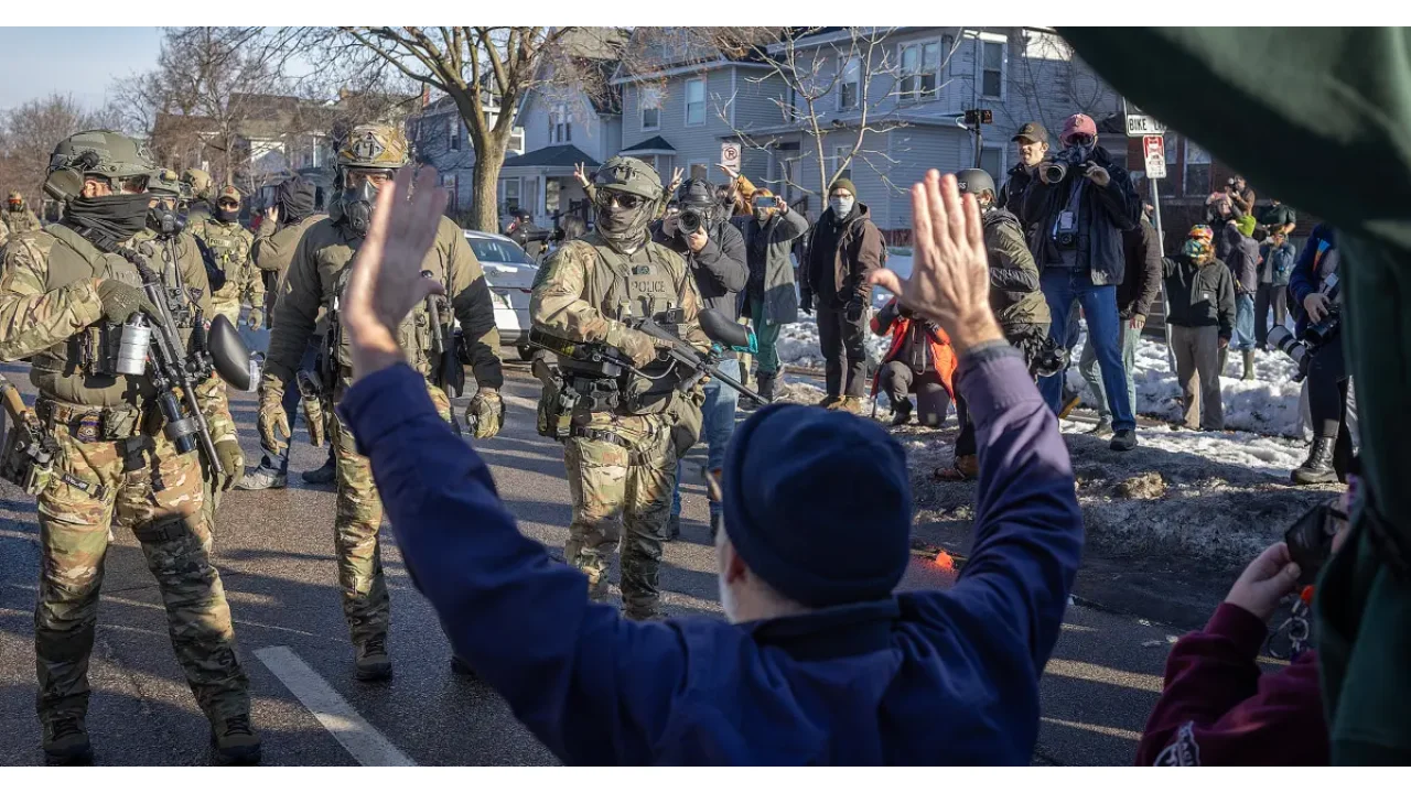 ACLU Gugat ICE di Minnesota: Profiling Rasial Komunitas Somalia dan ...