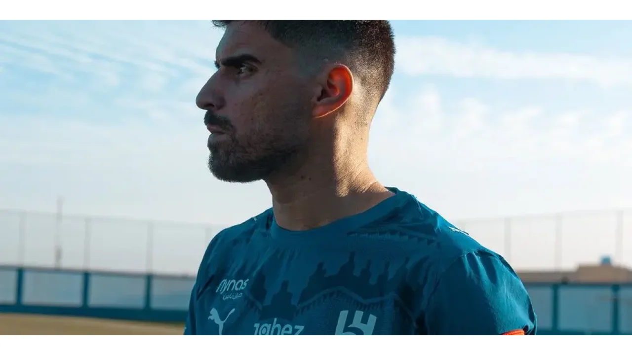 Manchester United Dikabarkan Dekati Ruben Neves, Carrick Incar ...