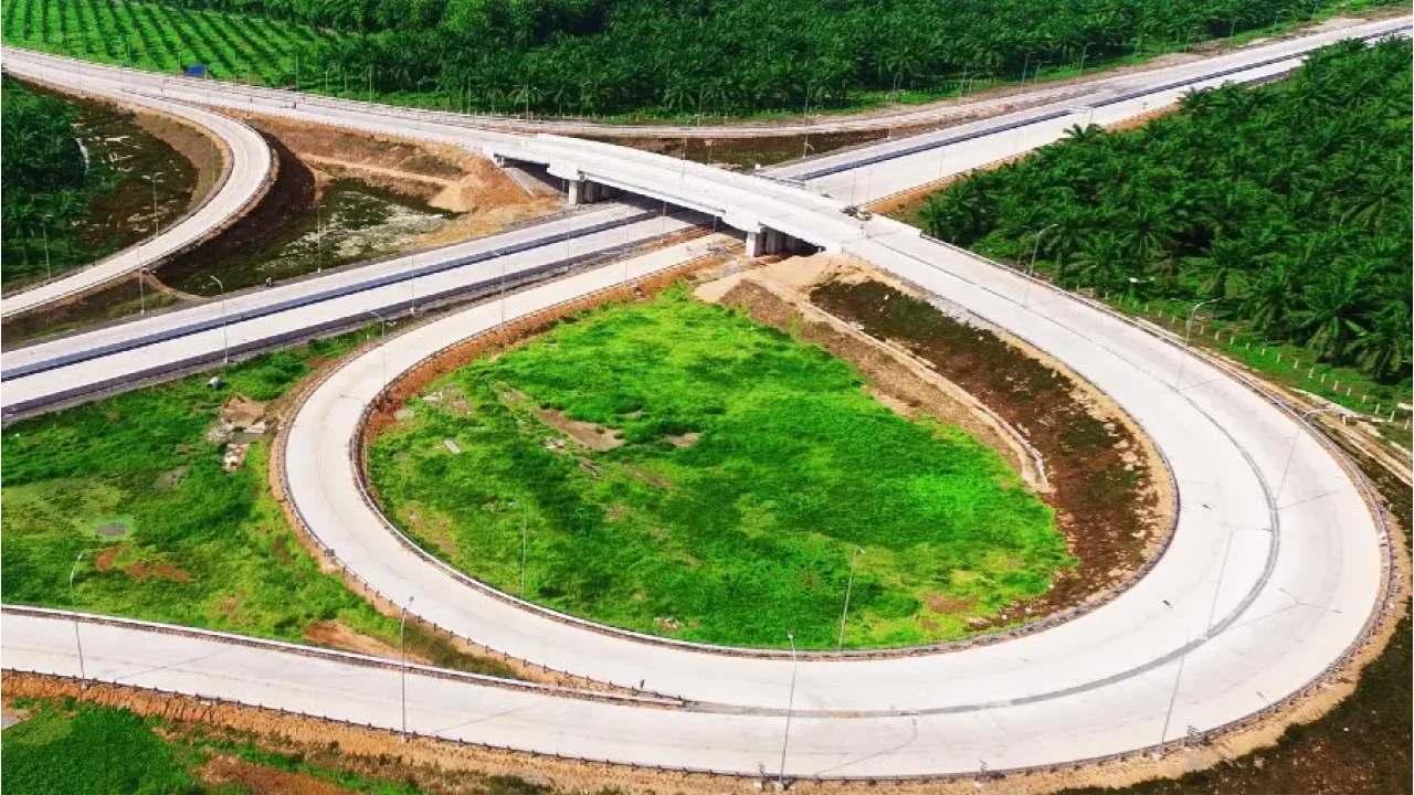 Pefindo Pangkas Peringkat Kredit PTPP Jadi idBBB+, Tekanan Likuiditas ...