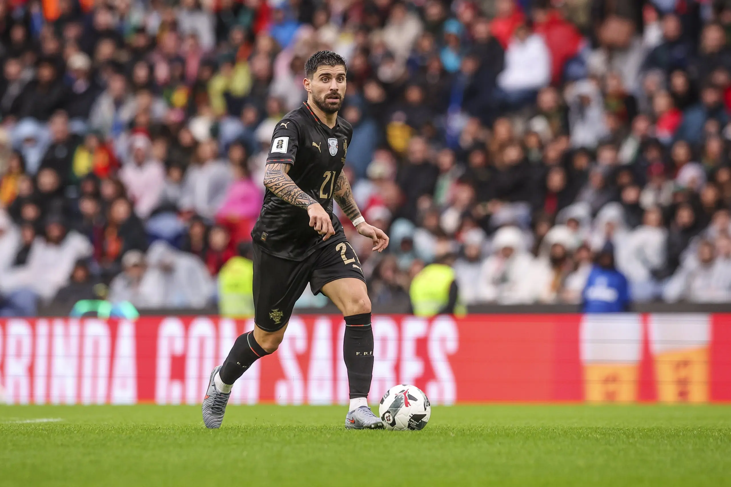 Real Madrid Incar Gelandang Portugal Ruben Neves untuk Perkuat Lini ...